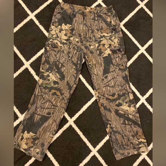 Mossy Oak | Pants | Mossy Oak Camo Cargo Pants | Poshmark